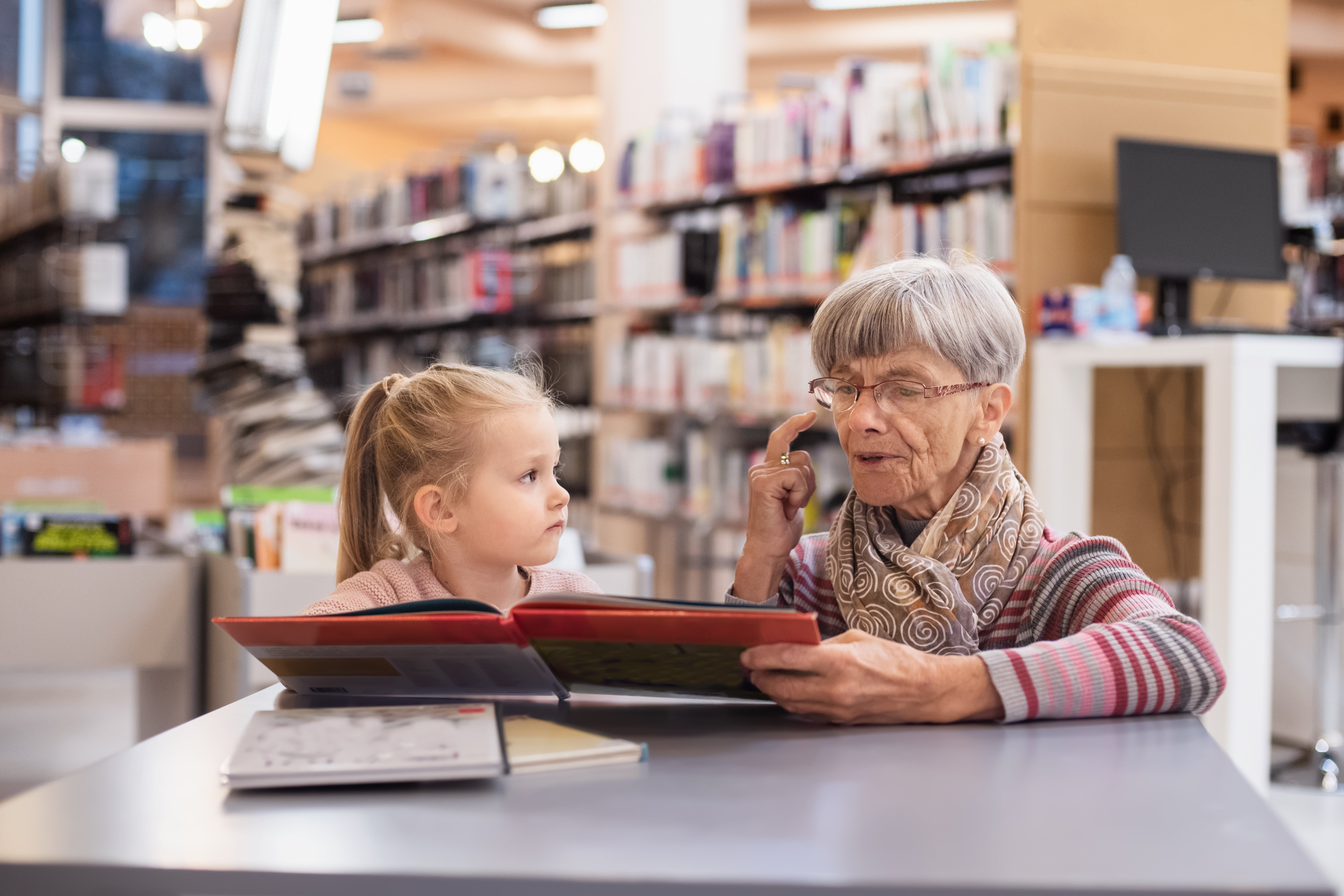 Creating Dementia-Friendly Libraries: Enhancing Support for a Growing ...